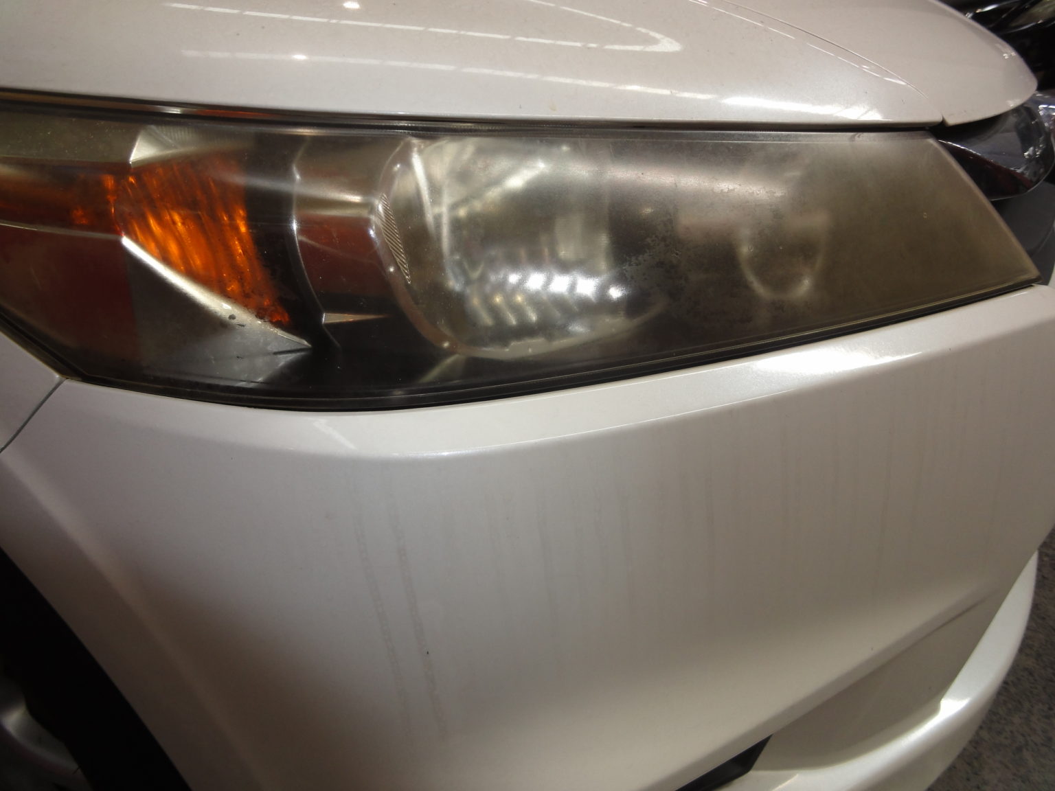 How to restore or treat faded headlights | ES Polish